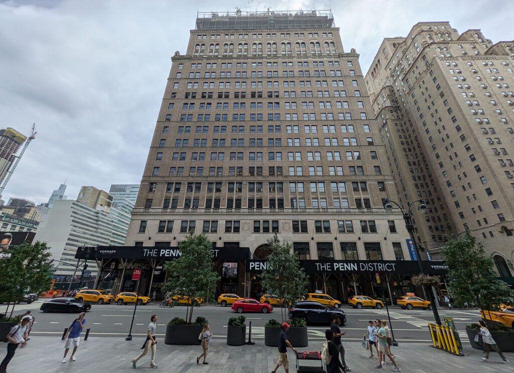 745 Fifth Avenue - Richard Plehn